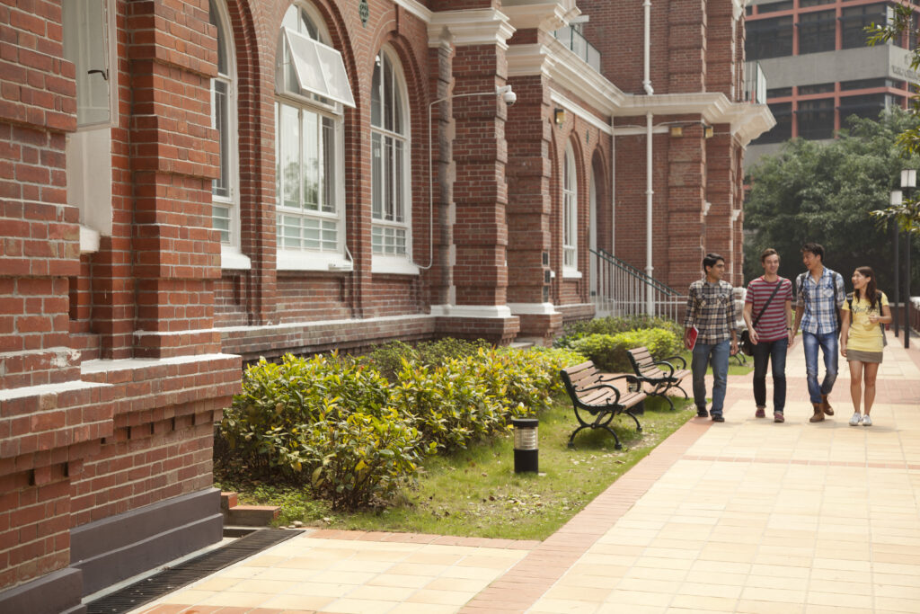 The University of Hong Kong (HKU) – Chulalongkorn University
